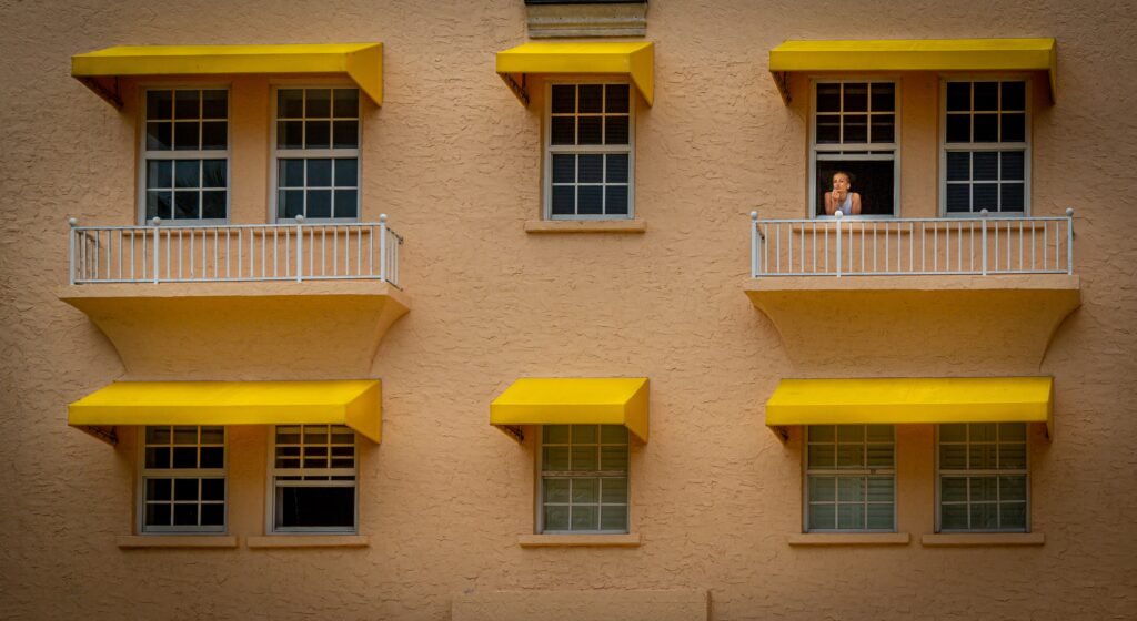 Awning Windows For Small Spaces: Making The Most Of Natural Light ...